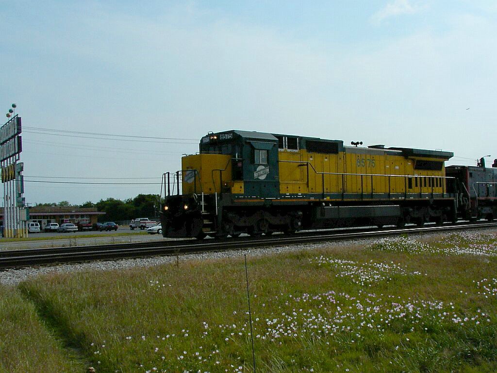 CNW 8575